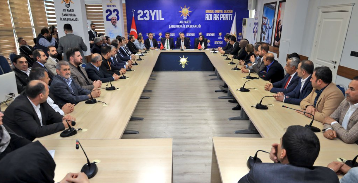 Ak Parti AR-GE ve Eğitim Başkanı Mustafa Şen Şanlıurfa’da Çeşitli ...